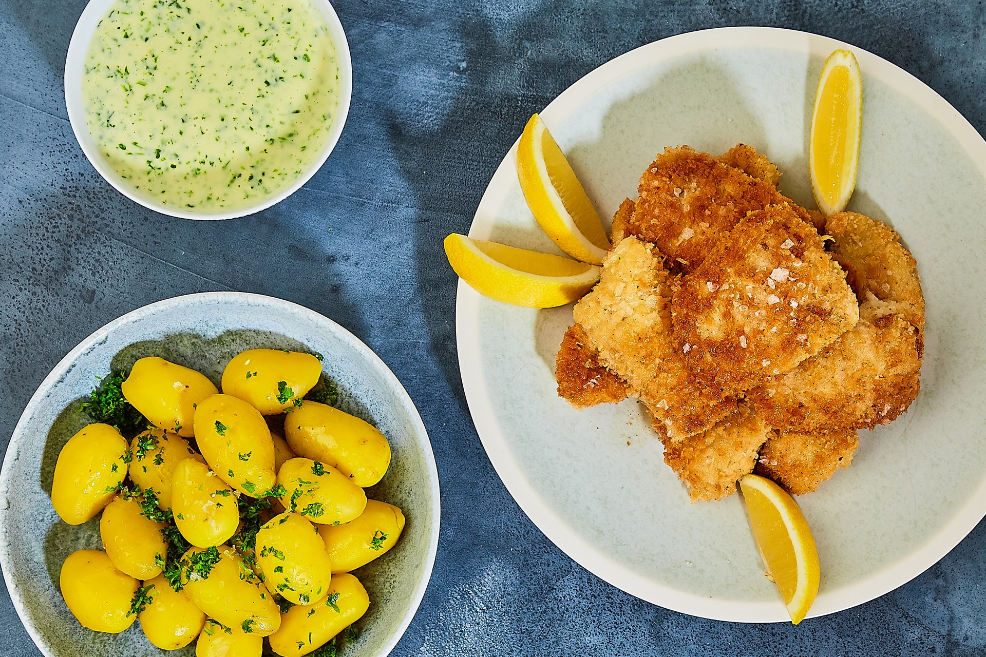 Sprød kuller med persillesovs - Opskrift fra Skagenfood.dk
