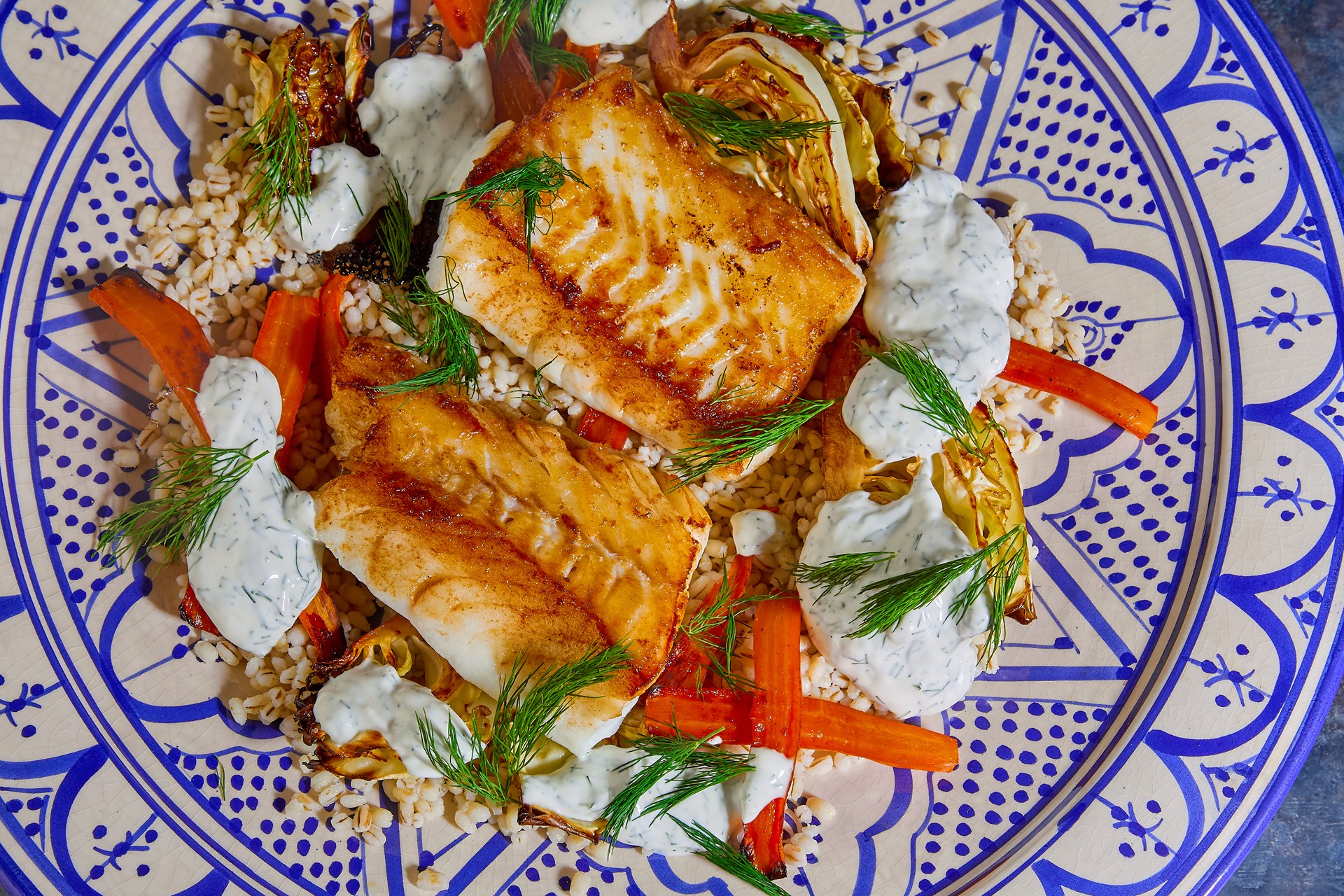 Kuller med bagte gulerødder, spidskål & perlebyg - Opskrift fra ...