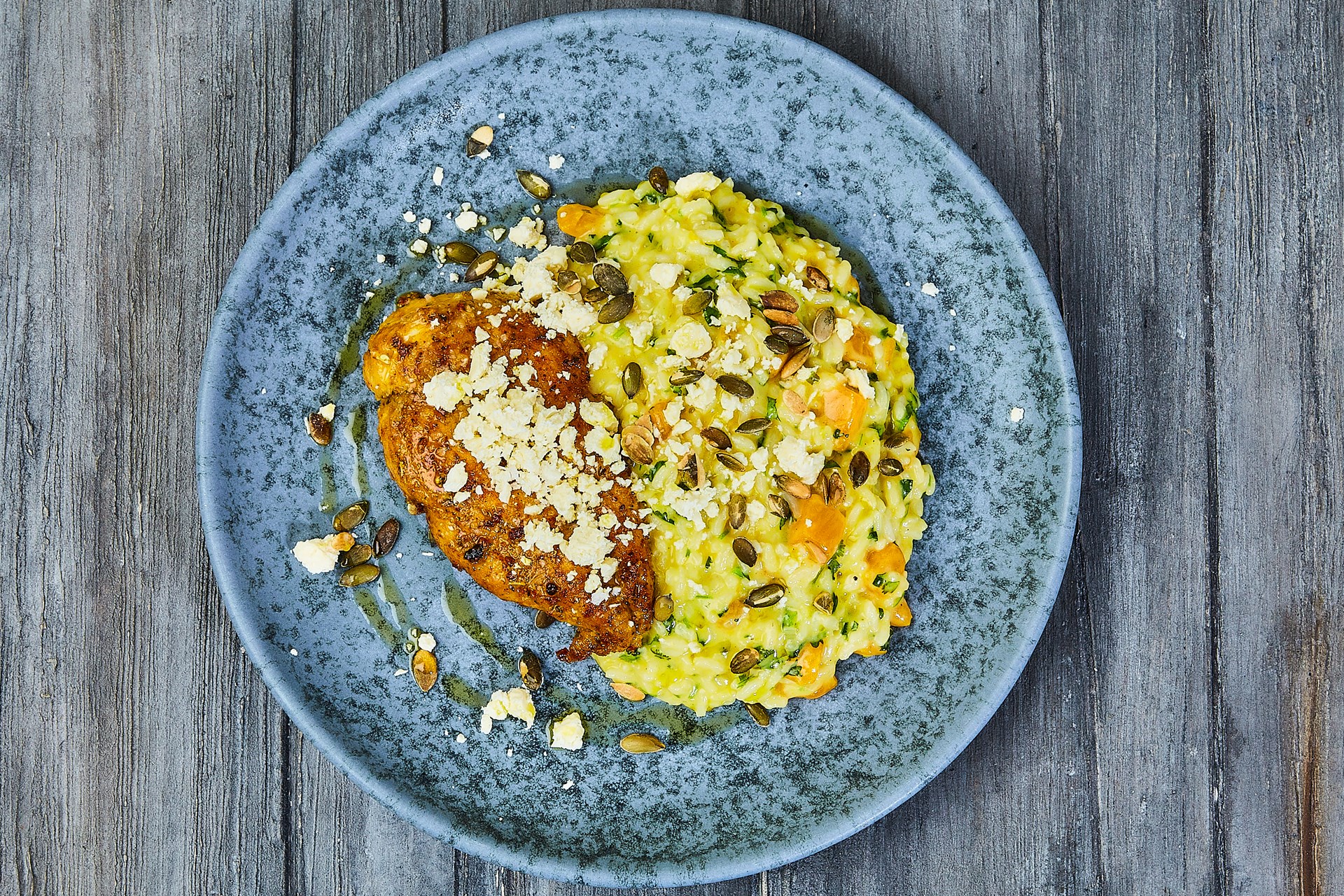 Sazón stegt torsk med hokkaidogræskar-risotto og koriander - Opskrift ...